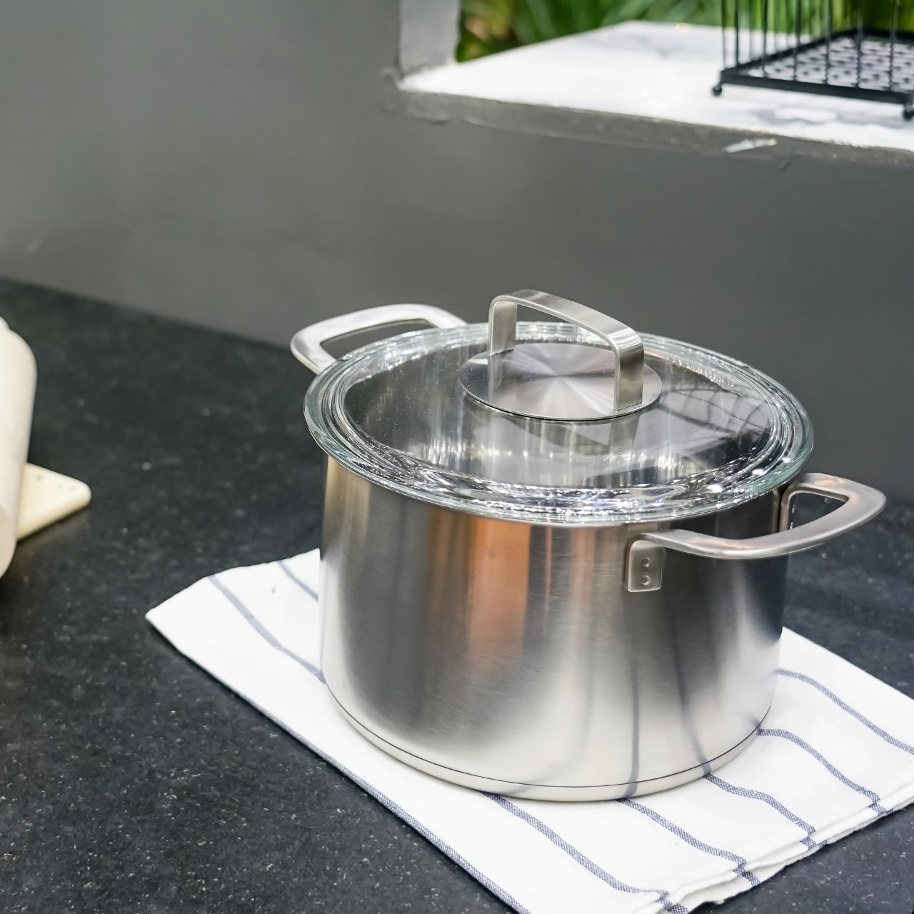 Is A Granite Countertop Heat Resistant at Corazon Stafford blog